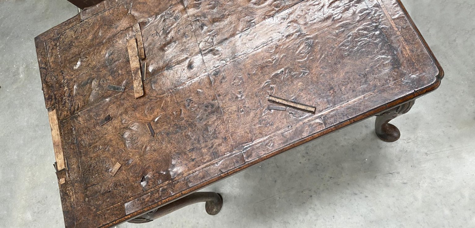 Antique furniture: how to prevent accidental damage