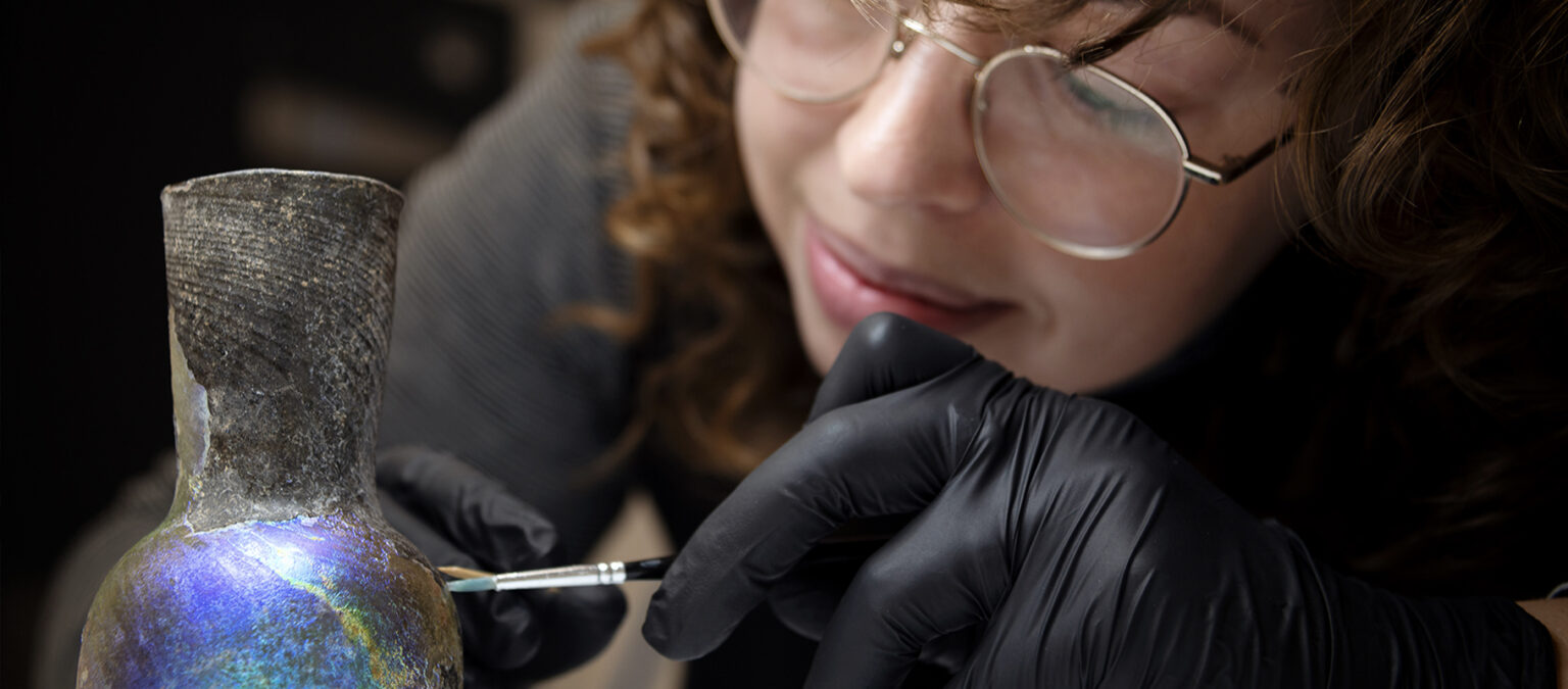 Preserving Syrian Glass for The Paisley Museum & Art Gallery