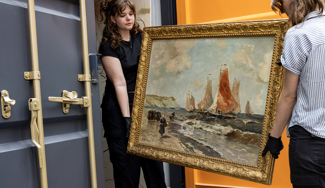 Artwork and Oil Painting Storage - Fine Art Restoration Company